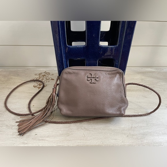 Tory Burch | Bags | Tory Burch Taylor Taupe Crossbody With Gold ...